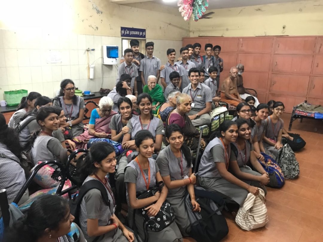 Visit of PSBB School students and teachers | Sri Poornamahameru Trust